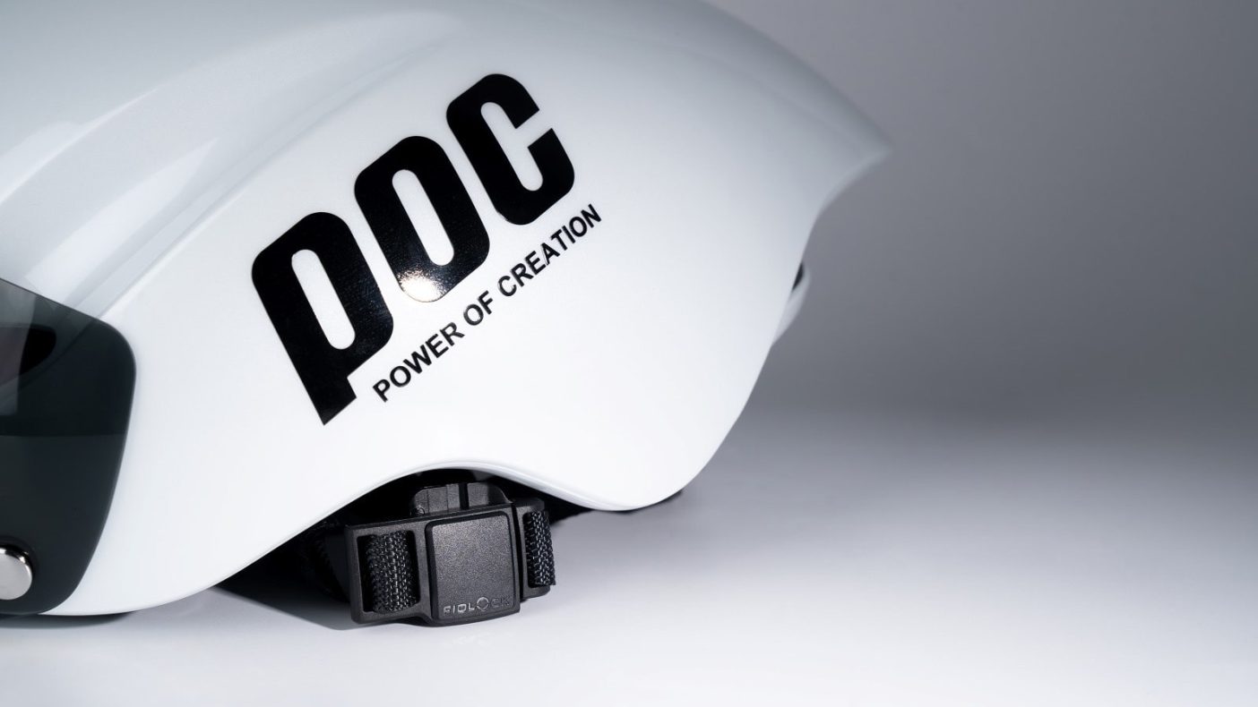 What is the Fidlock magnetic fastener? - POC Helmets