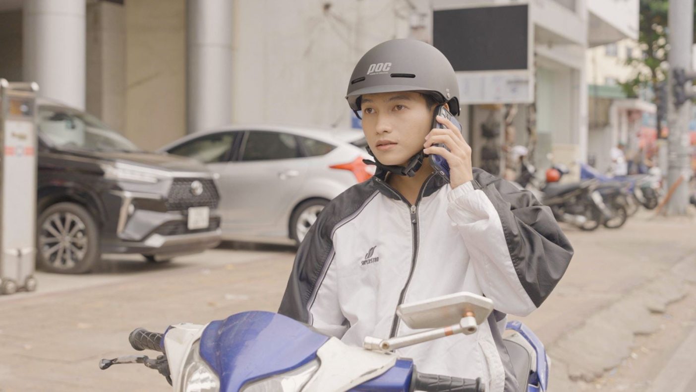 Đón Tết 2024 Cùng POC Helmet, Không Để Đường Xa Cản Bước Về Nhà